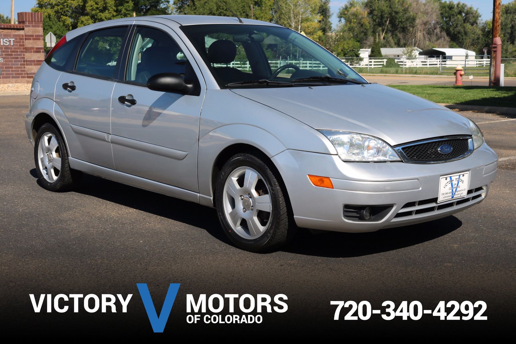 2005 Ford Focus ZX5 SE | Victory Motors of Colorado