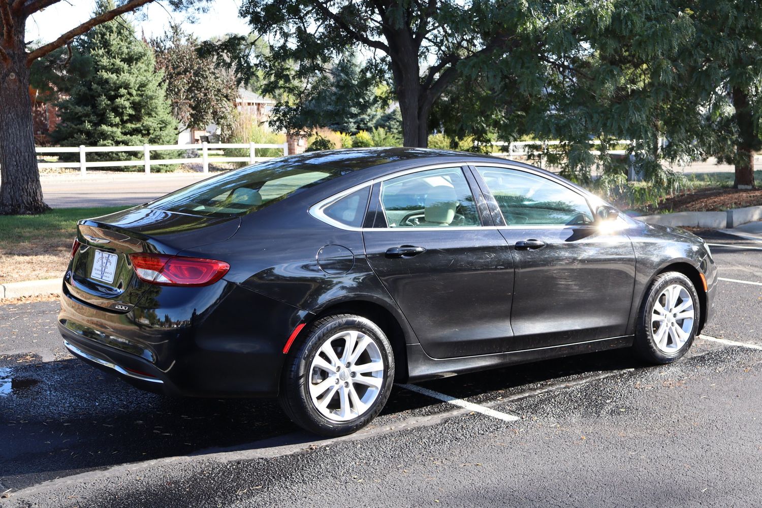 2016 Chrysler 200 Limited | Victory Motors of Colorado
