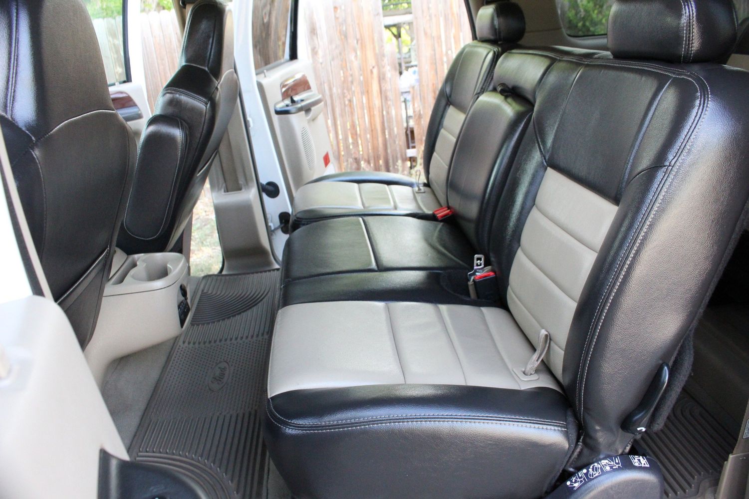 2005 Ford Excursion Eddie Bauer | Victory Motors of Colorado