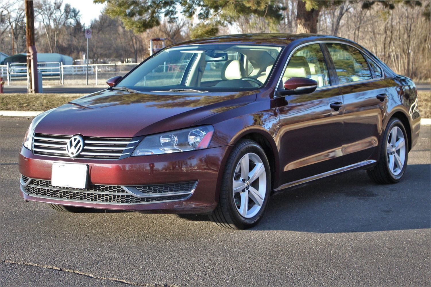 2012 Volkswagen Passat SE PZEV | Victory Motors of Colorado