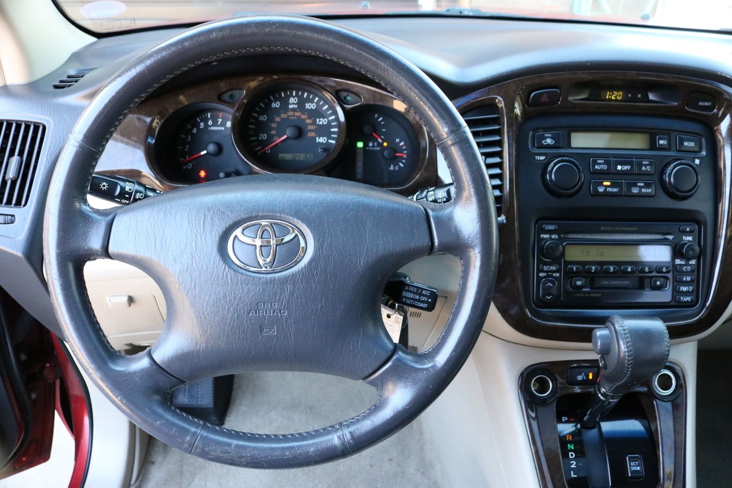 2003 Toyota Highlander Limited | Victory Motors of Colorado