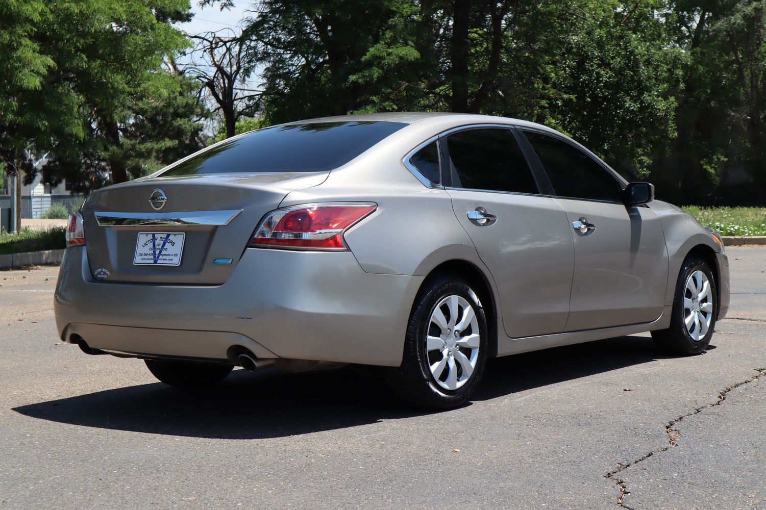 2014 Nissan Altima 2.5 SV | Victory Motors of Colorado