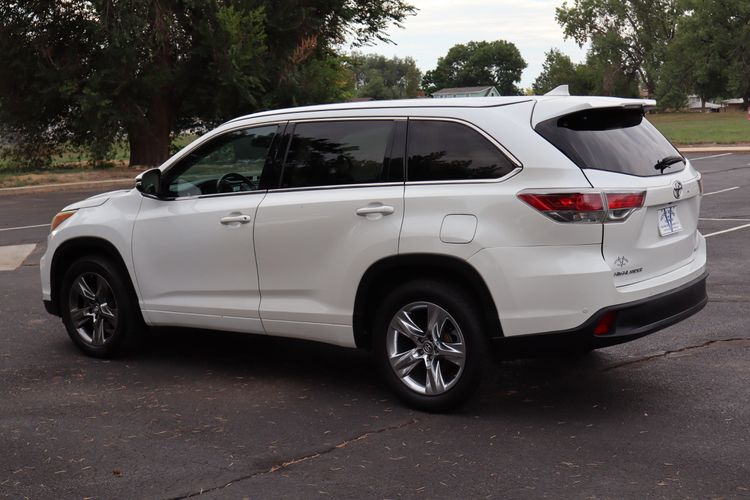 2016 Toyota Highlander Limited | Victory Motors of Colorado