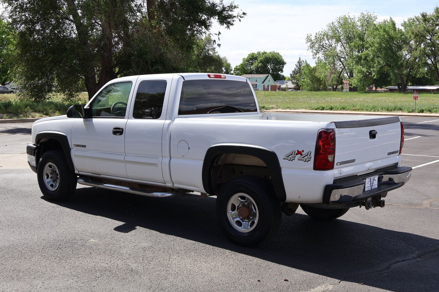 2003 Chevrolet Silverado 2500HD Base | Victory Motors of Colorado