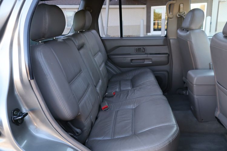 2003 Nissan Pathfinder SE | Victory Motors of Colorado