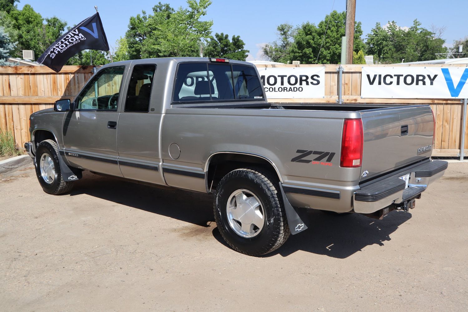 1998 Chevrolet C/K 1500 Series K1500 Cheyenne | Victory Motors of Colorado