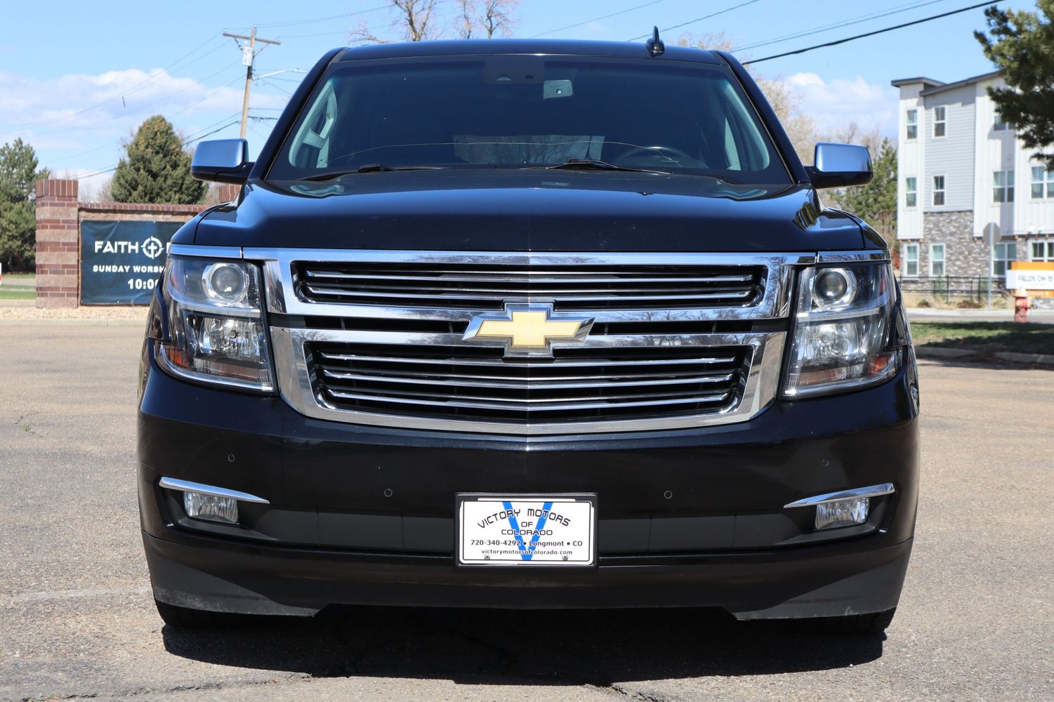 2018 Chevrolet Suburban Premier | Victory Motors of Colorado