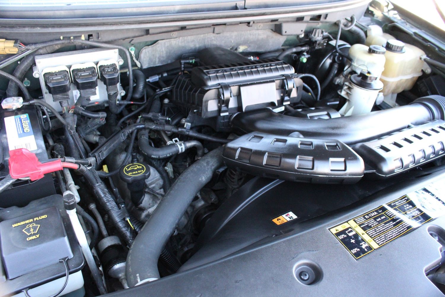 2004 Ford F-150 Lariat | Victory Motors of Colorado
