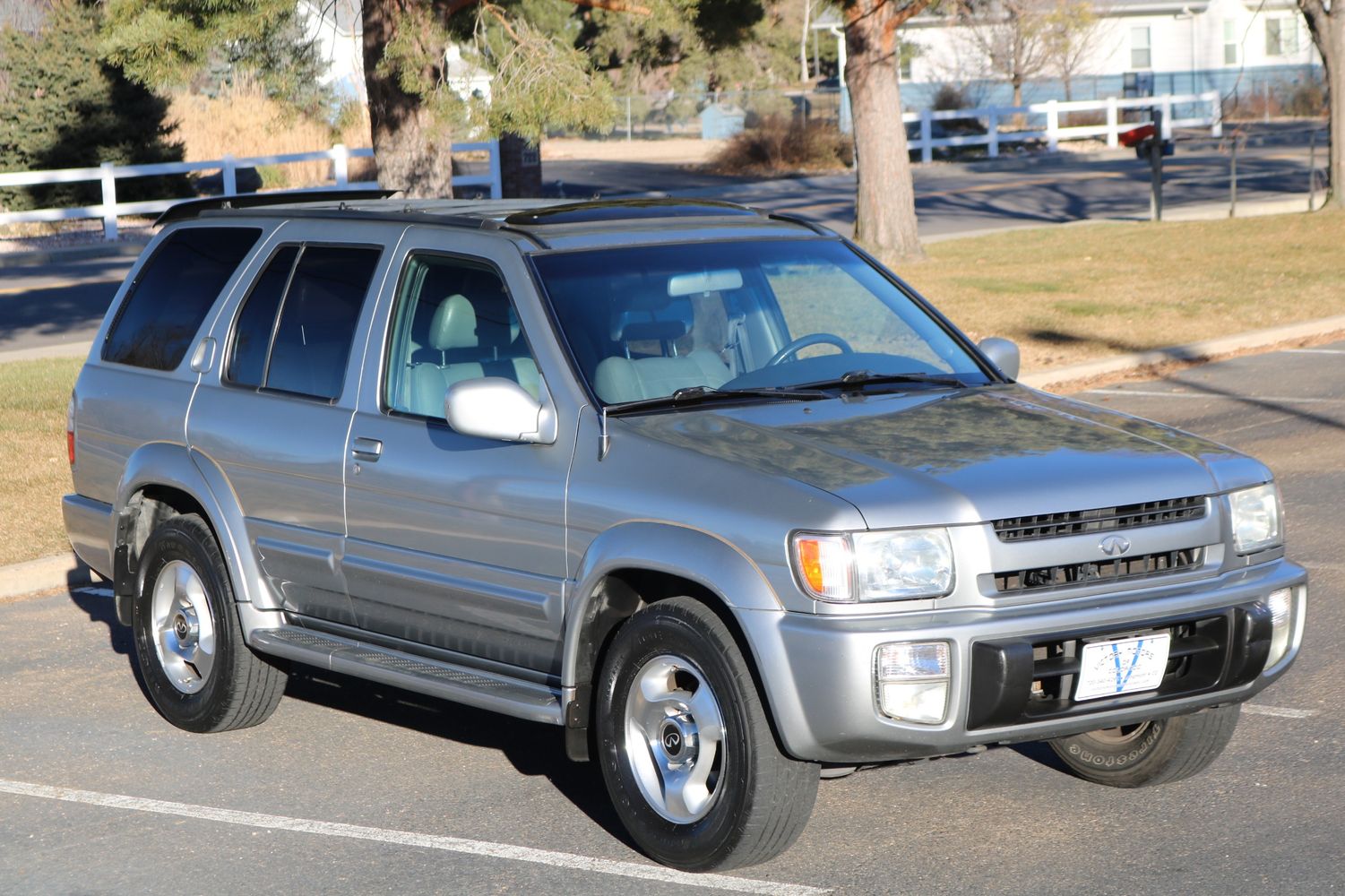 2000 INFINITI QX4 4WD | Victory Motors of Colorado