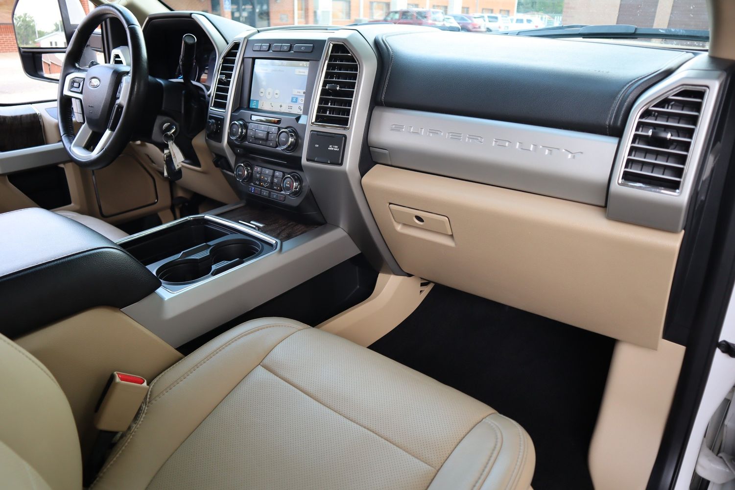 2017 Ford F-350 Super Duty Lariat | Victory Motors of Colorado