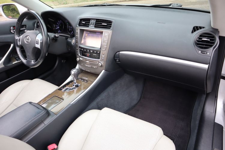 2013 Lexus IS 250C Base | Victory Motors of Colorado