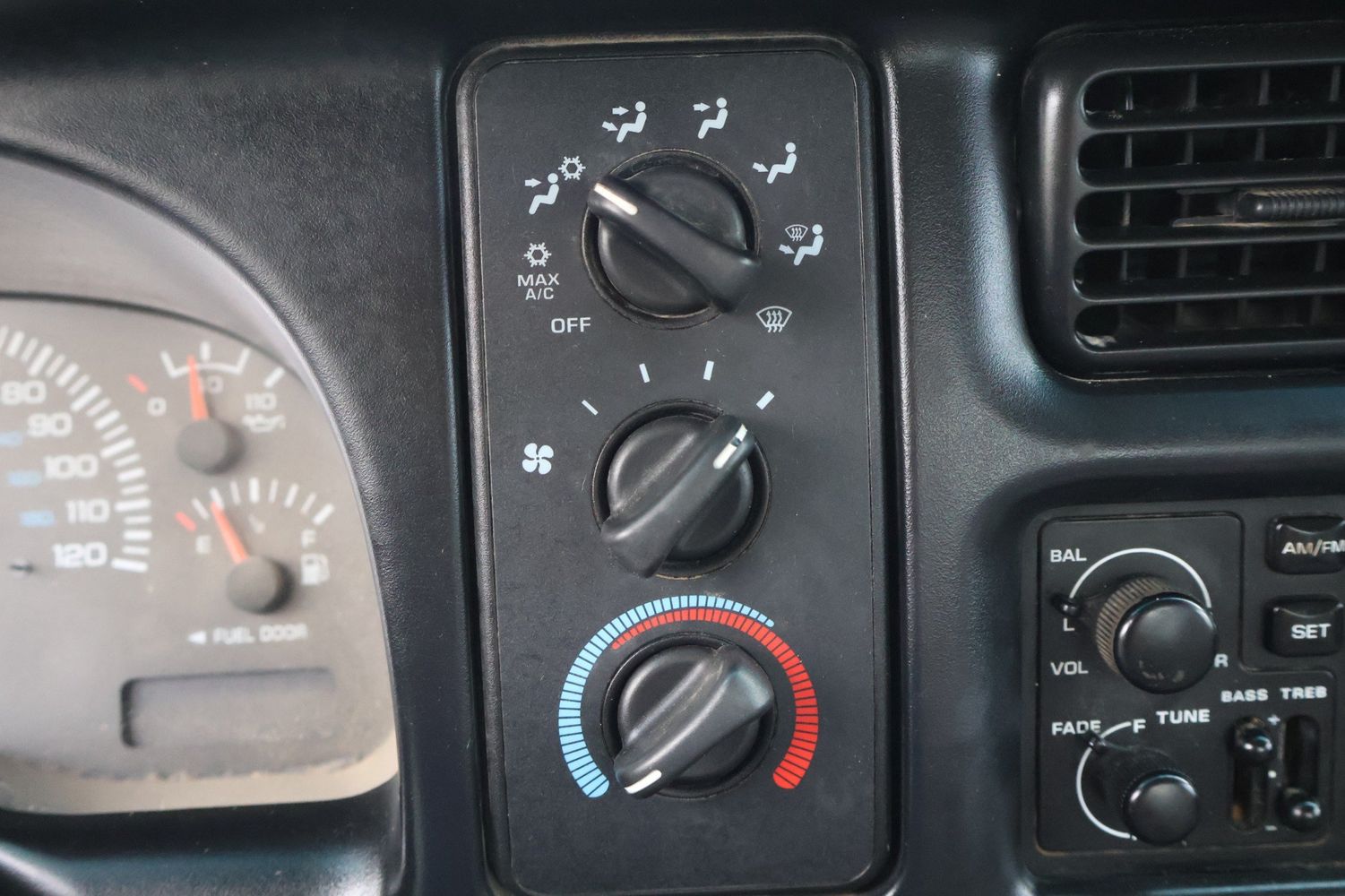 1999 Dodge Ram Chassis 3500 Base | Victory Motors of Colorado