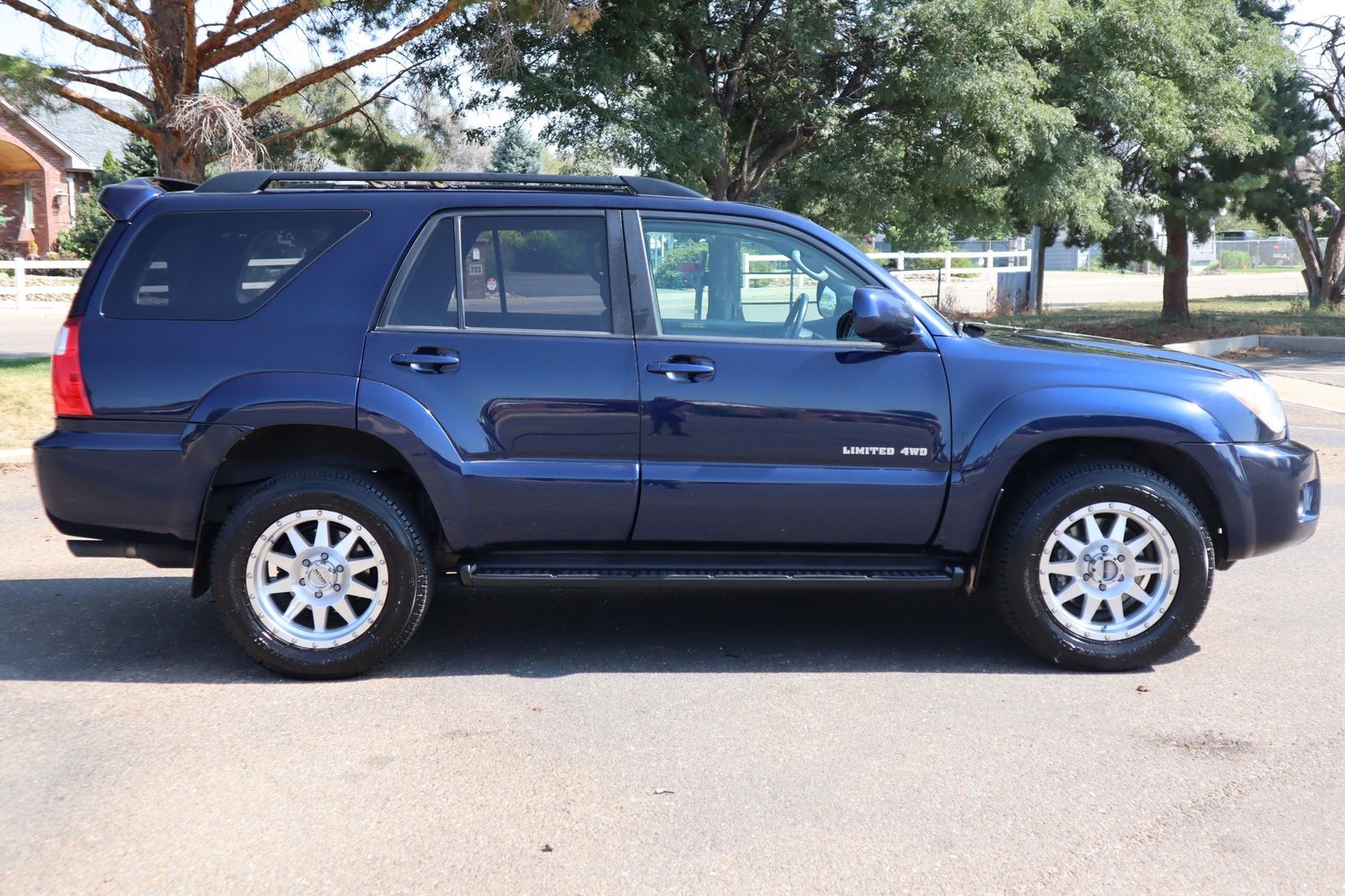 2009 Toyota 4Runner Limited | Victory Motors of Colorado