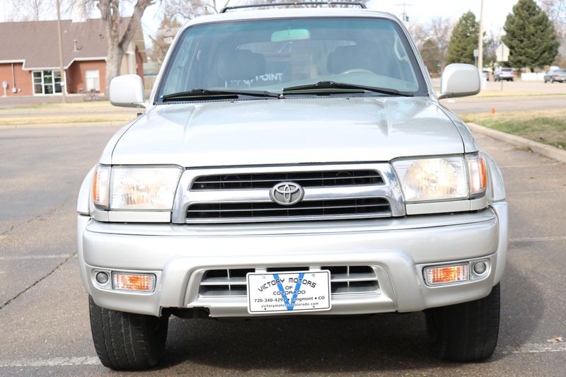 2000 Toyota 4Runner Photos