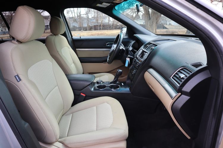 2017 Ford Explorer Base | Victory Motors of Colorado