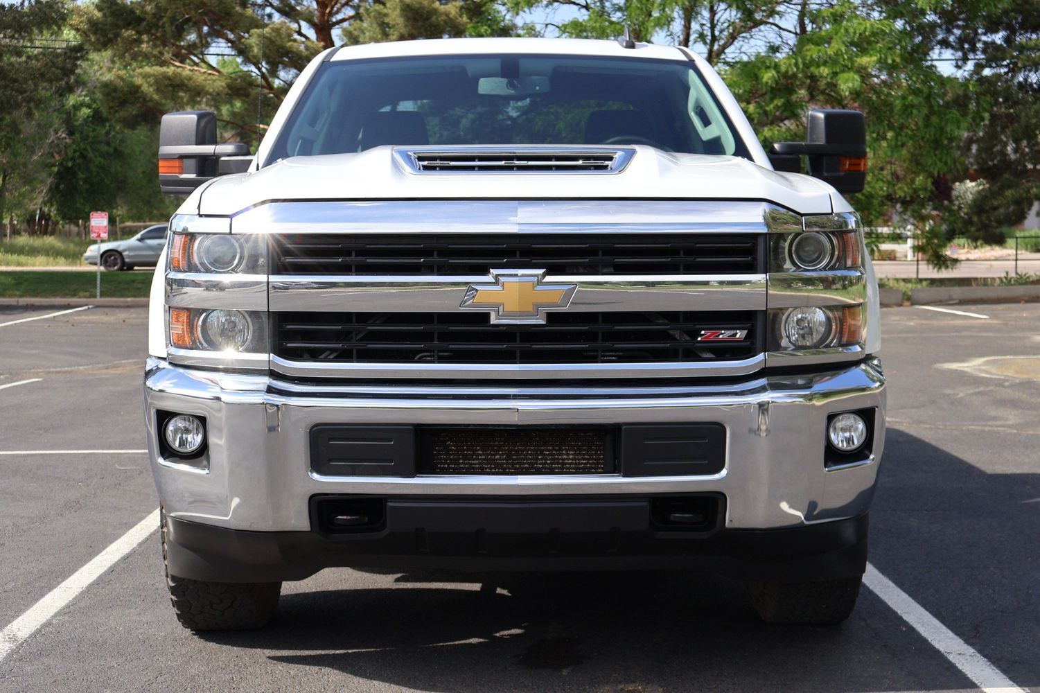 2017 Chevrolet Silverado 2500HD LT | Victory Motors of Colorado