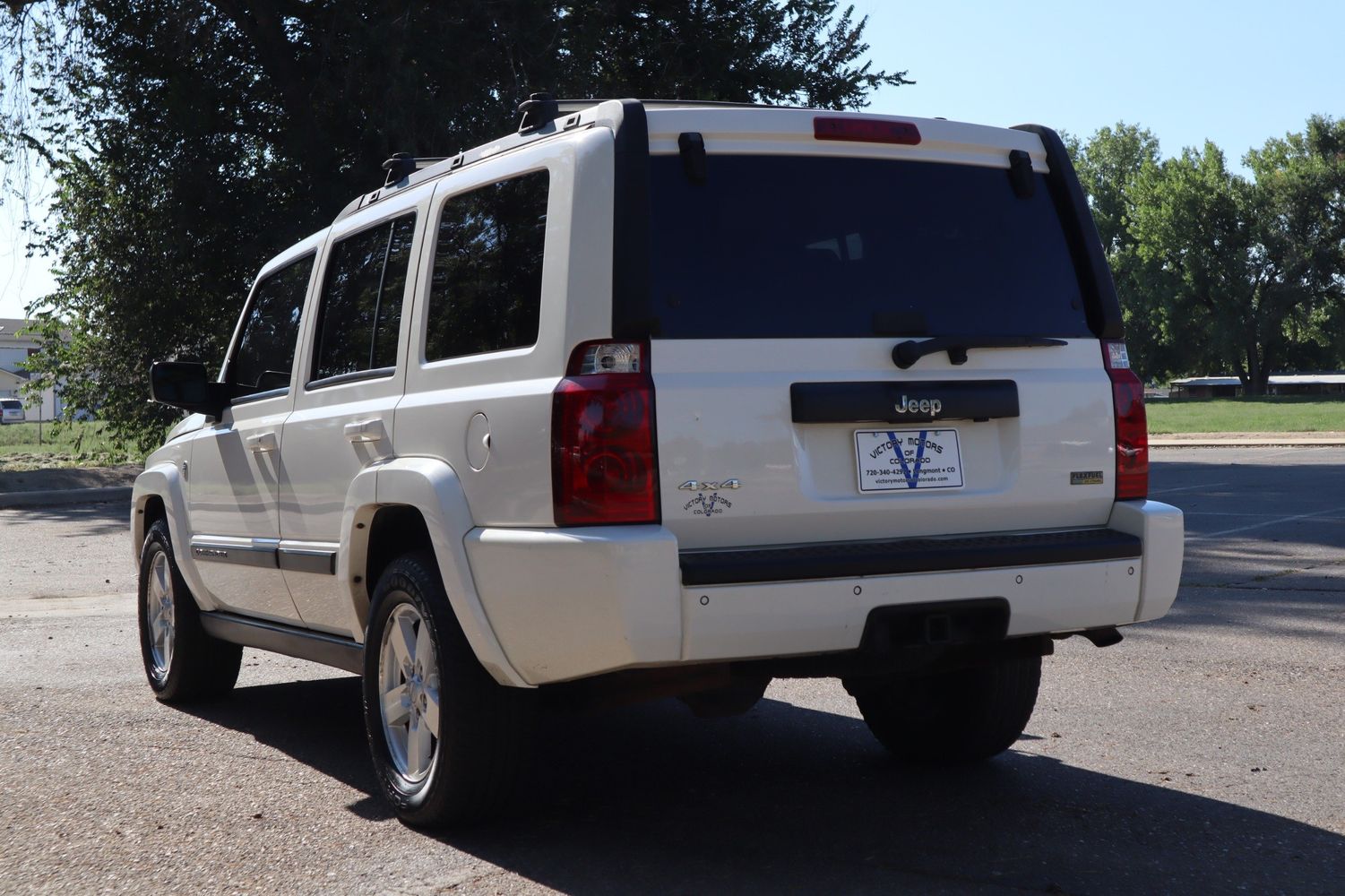 2007 Jeep Commander Sport | Victory Motors of Colorado