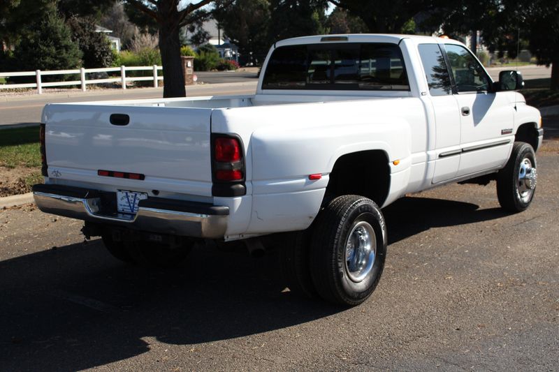 2002 Dodge Ram 3500 Photos