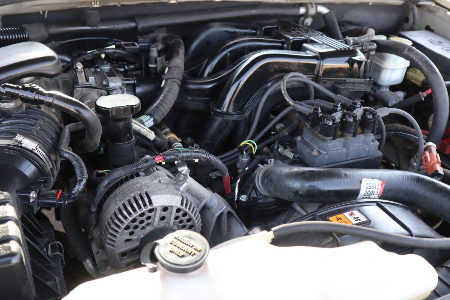 2007 Ford Explorer Engine Amazon.com: A Premium Engine Upper Intake