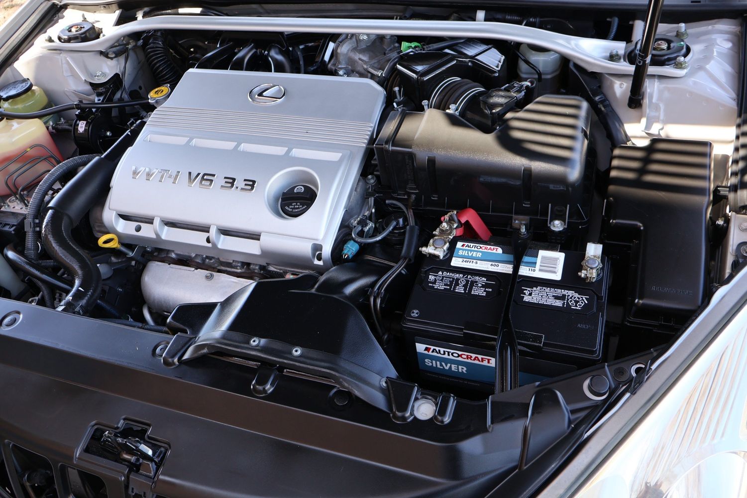 2006 Lexus ES 330 Base | Victory Motors of Colorado