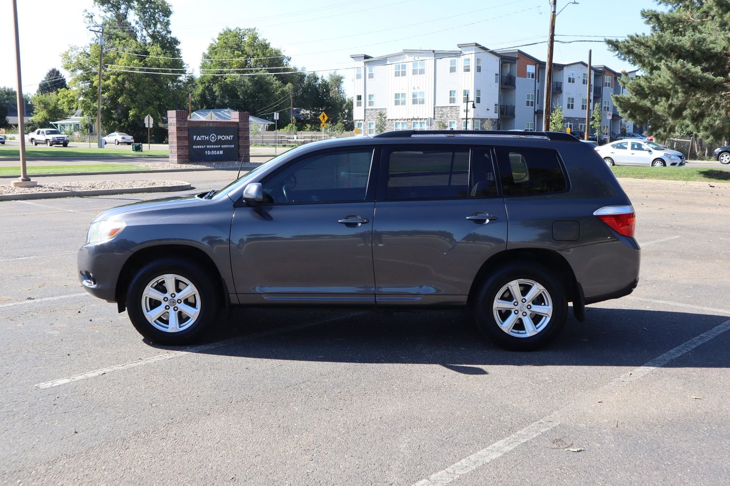 2009 Toyota Highlander Base | Victory Motors of Colorado