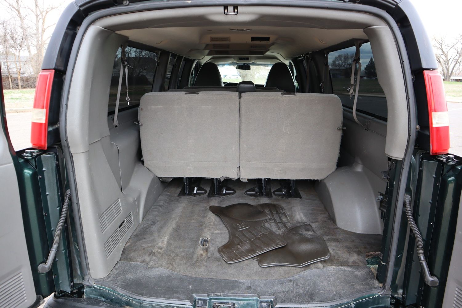2014 Chevrolet Express Passenger LT 3500 | Victory Motors of Colorado