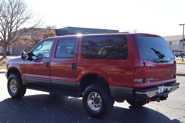 2003 Ford Excursion XLT | Victory Motors of Colorado