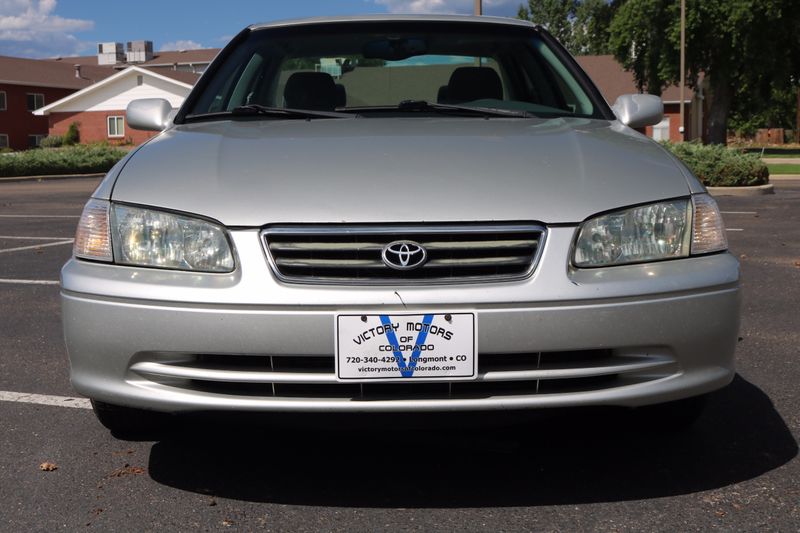 2001 Toyota Camry Photos