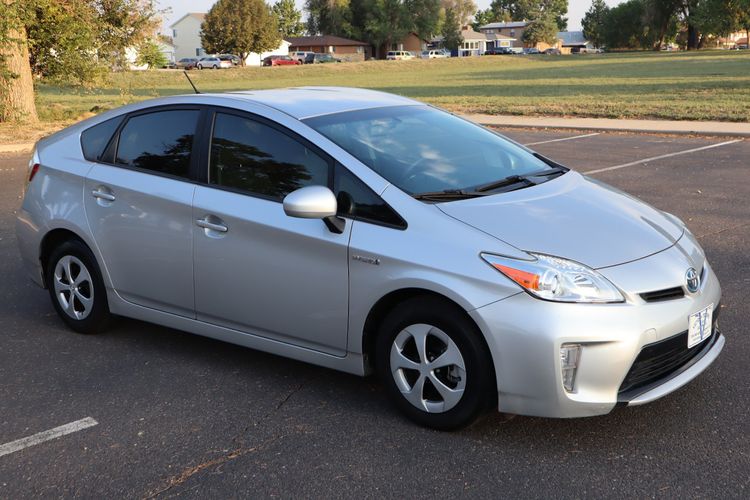 2015 Toyota Prius Three | Victory Motors of Colorado