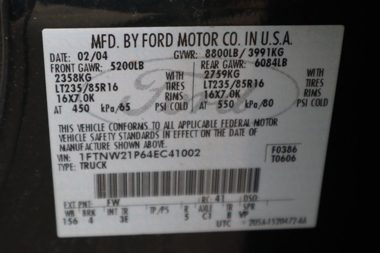 2004 Ford F-250 Super Duty XLT | Victory Motors of Colorado