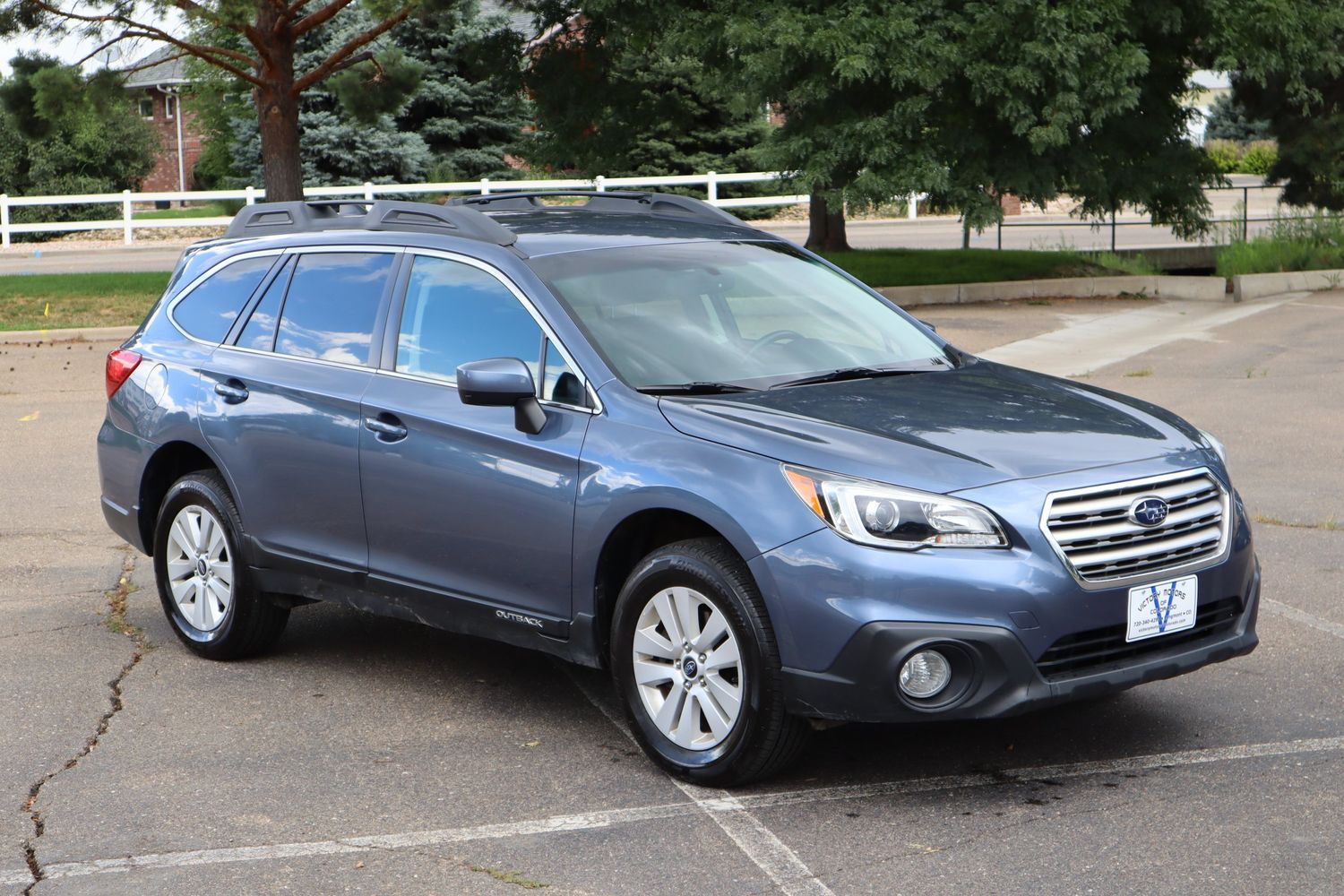 2016 Subaru Outback 2.5i Premium | Victory Motors of Colorado