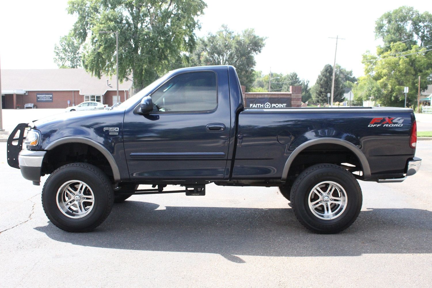 2002 Ford F-150 XLT | Victory Motors of Colorado