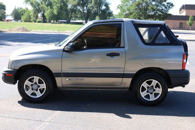 2003 Geo Tracker Specifications