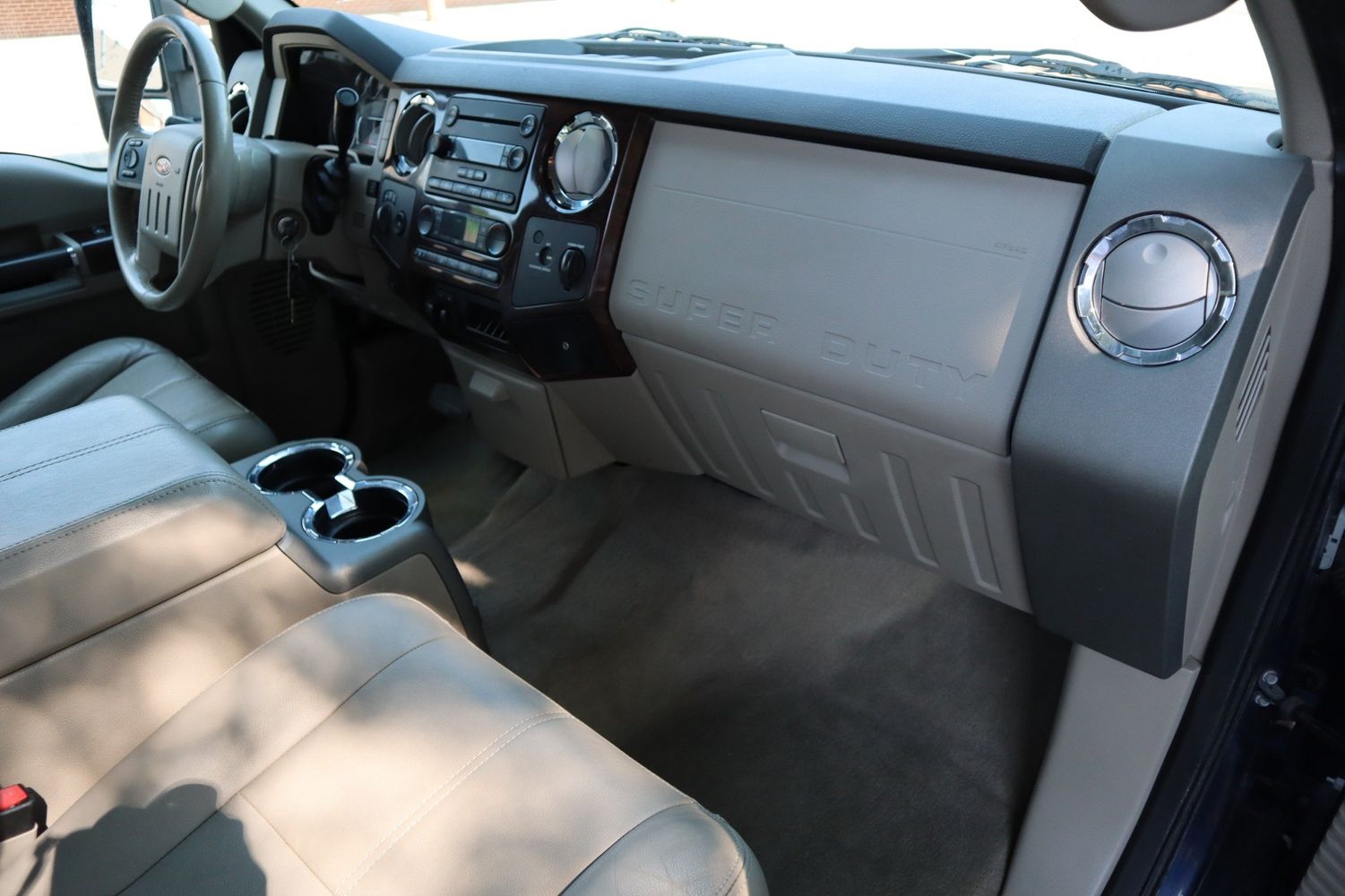 2008 Ford F-250 Super Duty Lariat | Victory Motors of Colorado