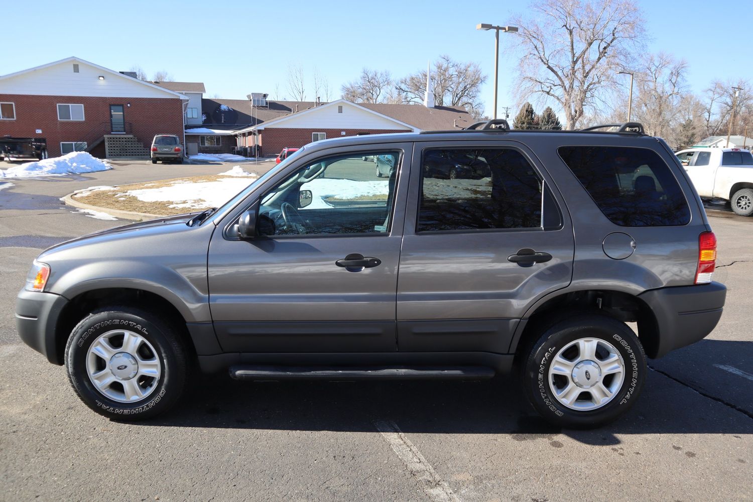 2004 Ford Escape XLT | Victory Motors of Colorado