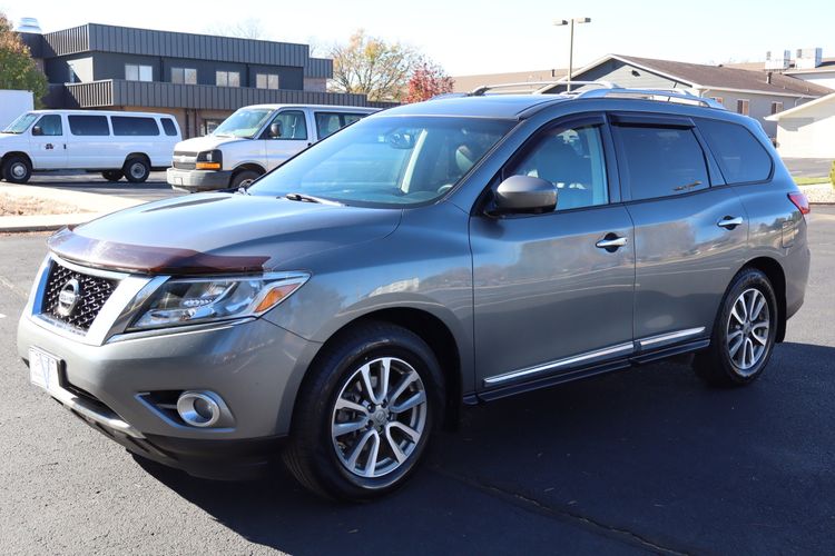 2016 Nissan Pathfinder SL | Victory Motors of Colorado