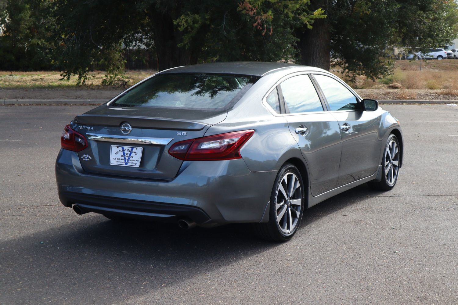2017 Nissan Altima 2.5 SR | Victory Motors of Colorado