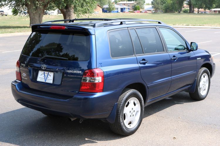 2005 Toyota Highlander Limited | Victory Motors of Colorado