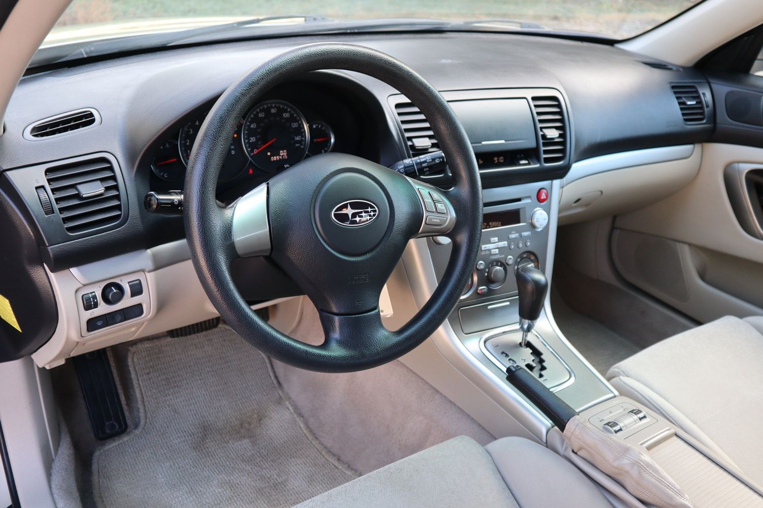 2008 Subaru Outback 2.5i | Victory Motors of Colorado