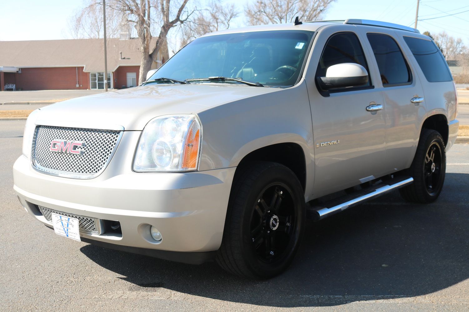 2007 GMC Yukon Denali | Victory Motors of Colorado