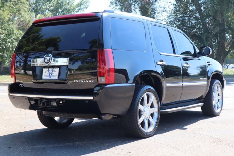 2007 Cadillac Escalade Base | Victory Motors of Colorado
