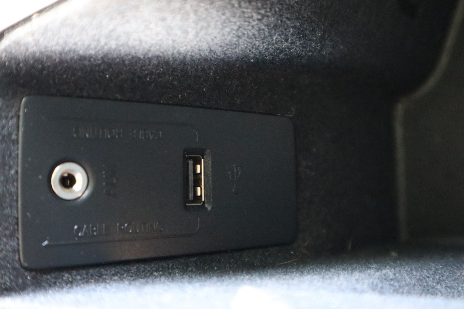 2016 Volvo XC90 T6 Momentum | Victory Motors of Colorado