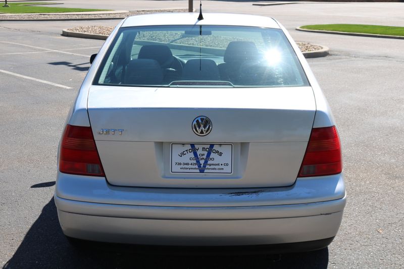 2001 Volkswagen Jetta Photos