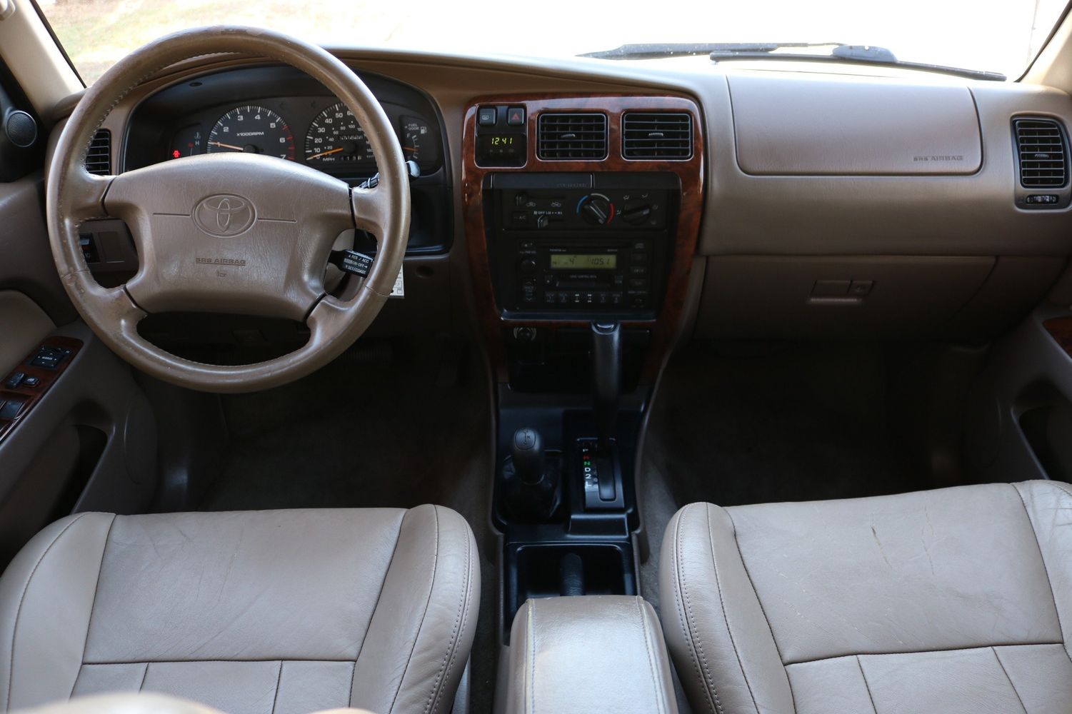 1998 Toyota 4Runner Limited | Victory Motors of Colorado