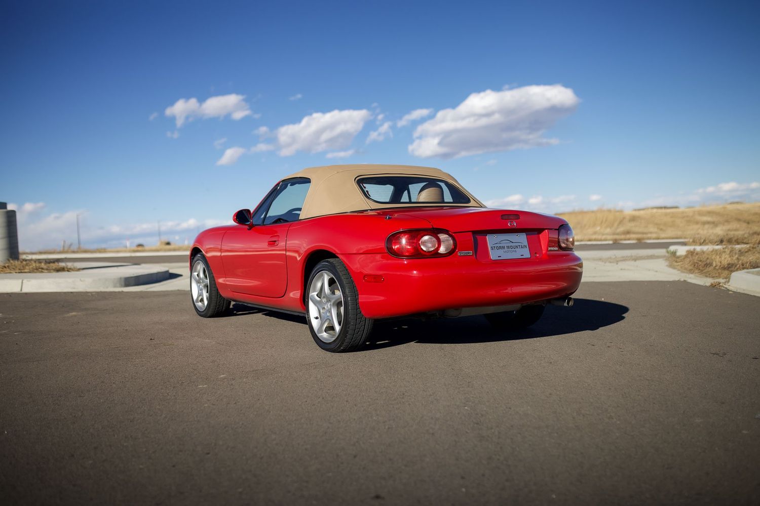 2002 Mazda MX-5 Miata Convertible | Storm Mountain Motors