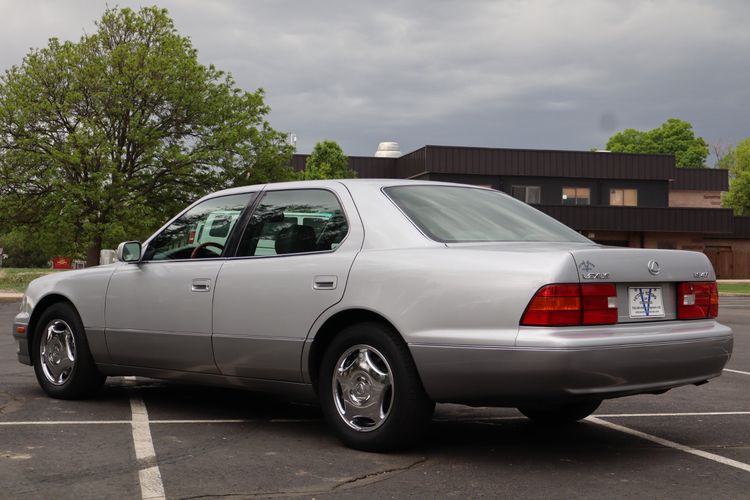 1999 Lexus LS 400 Base | Victory Motors of Colorado