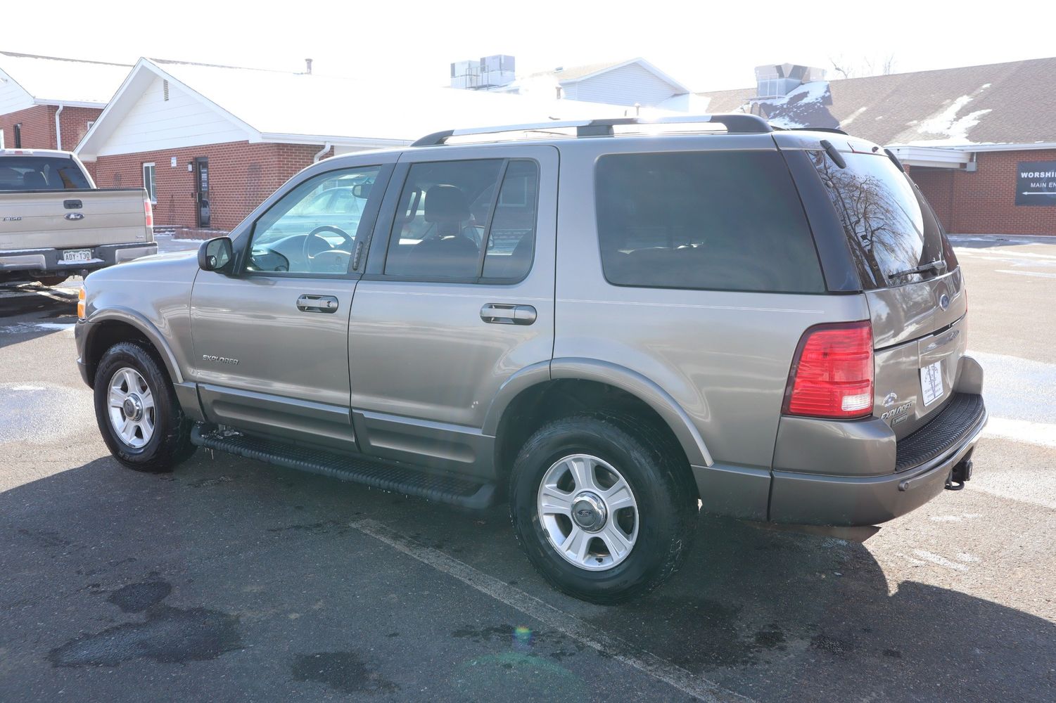 2002 Ford Explorer Limited | Victory Motors of Colorado