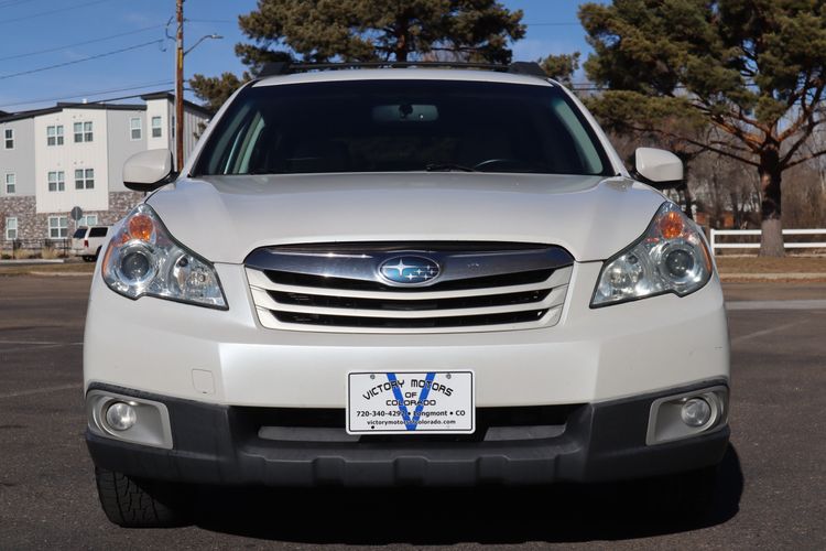 2011 Subaru Outback 2.5i Premium | Victory Motors of Colorado