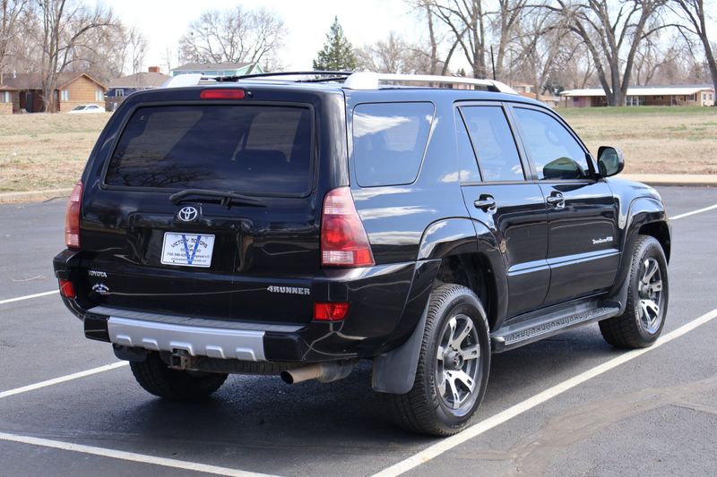 2005 Toyota 4Runner Photos