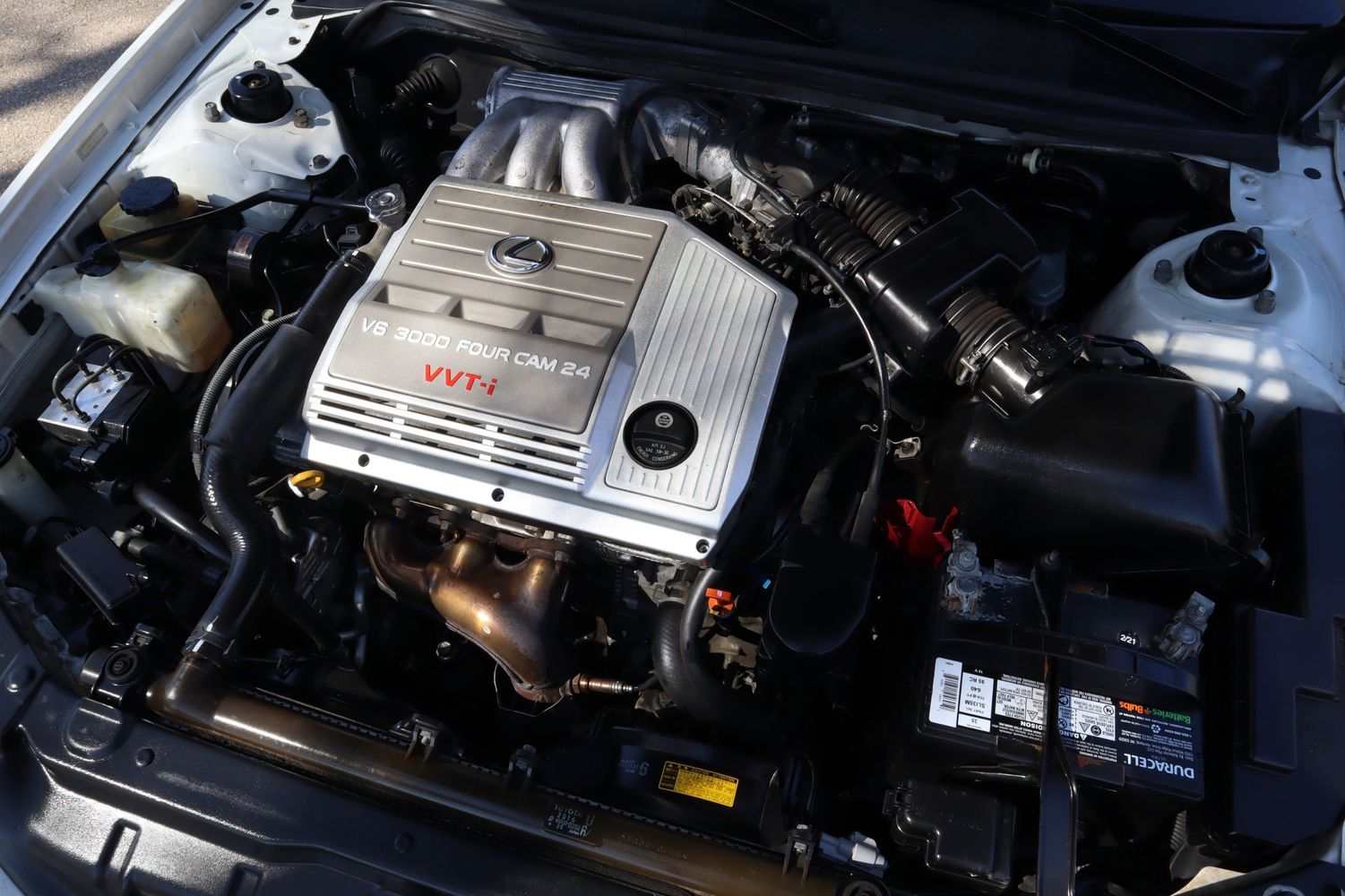 2001 Lexus ES 300 Base | Victory Motors of Colorado